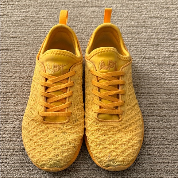 APL | Shoes | Apl Orange Knit Sneakers | Poshmark